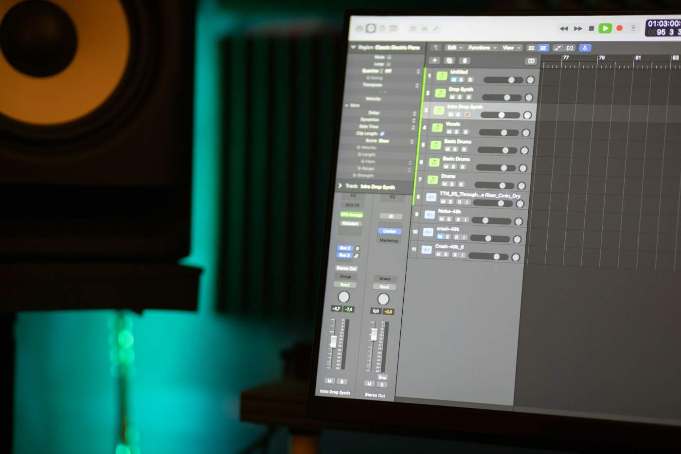 15 Proven Skills Every Successful Music Producer Masters! - Slooply Blog